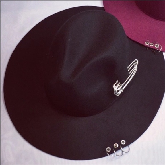 Fedora Hats | Accessories | New Black Fedora Hat Punk Goth Rings Pins ...
